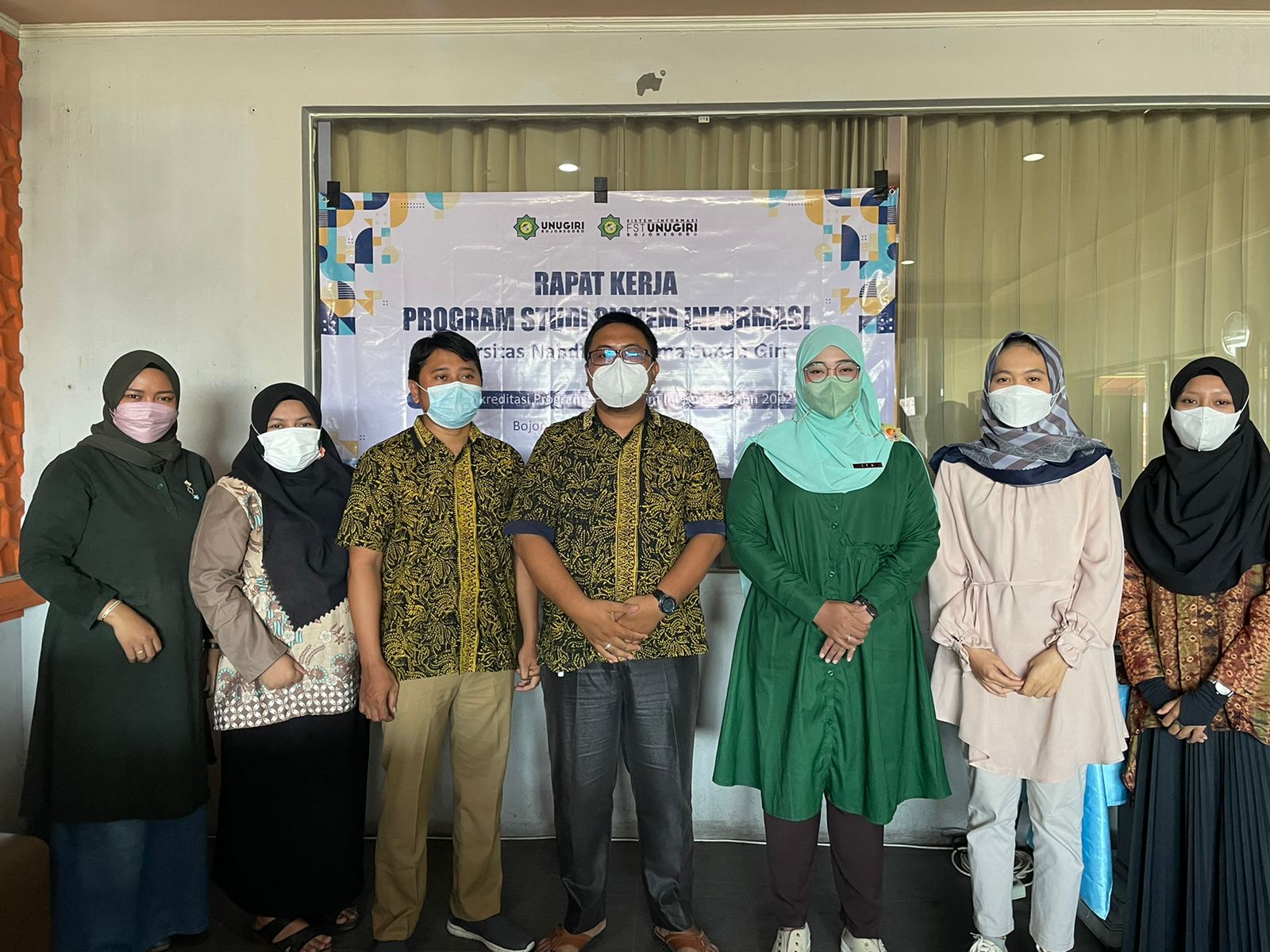 RAKER Prodi Sistem Informasi Menuju Akreditasi Puncak - Program Studi ...